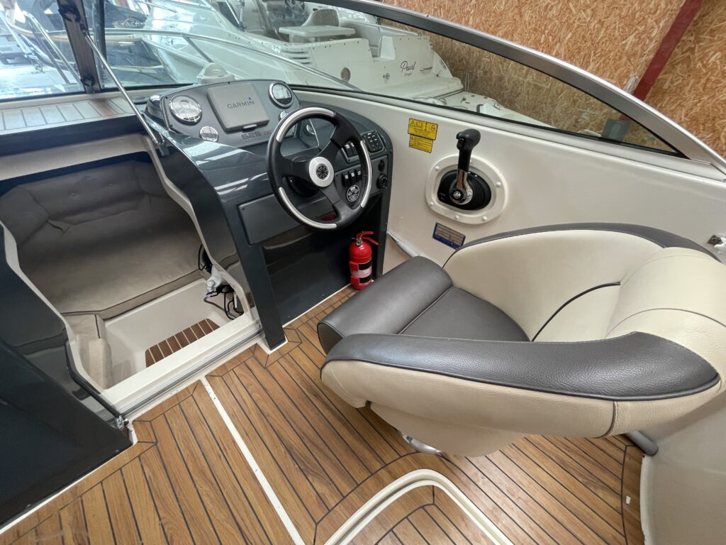 Flipper 625 DC - Dansk Sejl & Motor