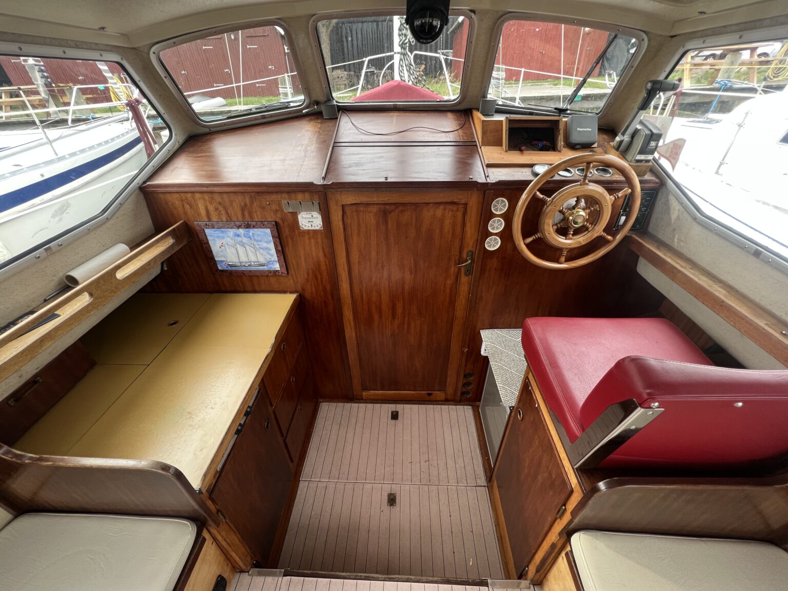 LM 27 Motorsejler – Dansk Sejl & Motor