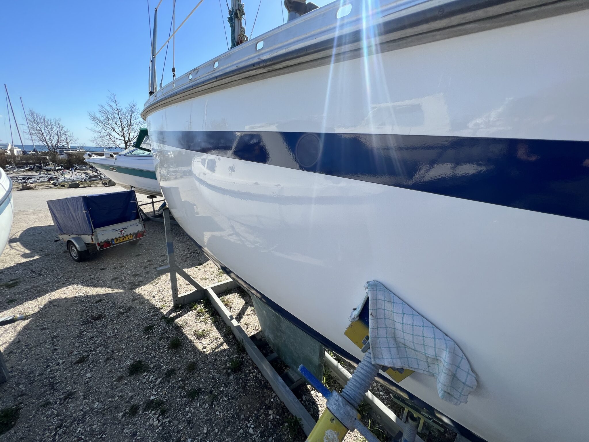 Swede 38 (HELT NY MOTOR) – Dansk Sejl & Motor