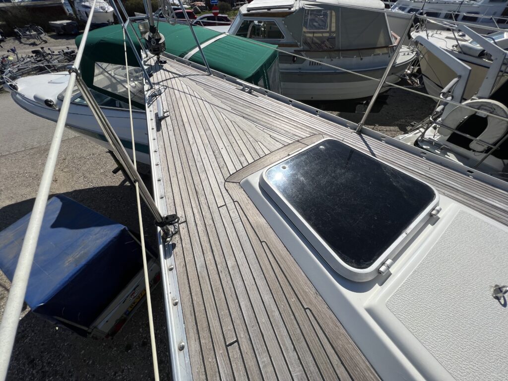 Swede 38 (HELT NY MOTOR) - Dansk Sejl & Motor