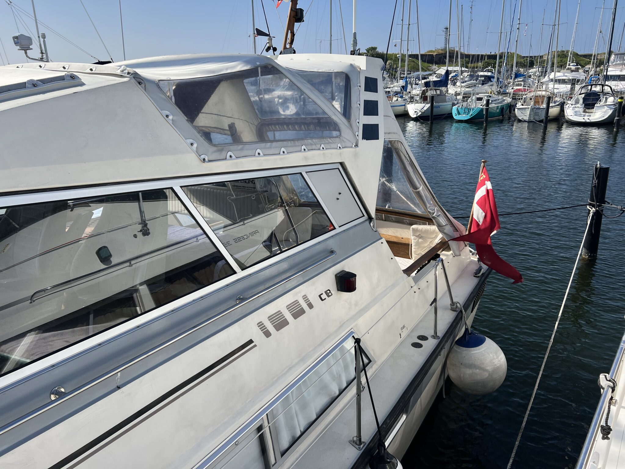 Fjord 1001 CB - Dansk Sejl & Motor