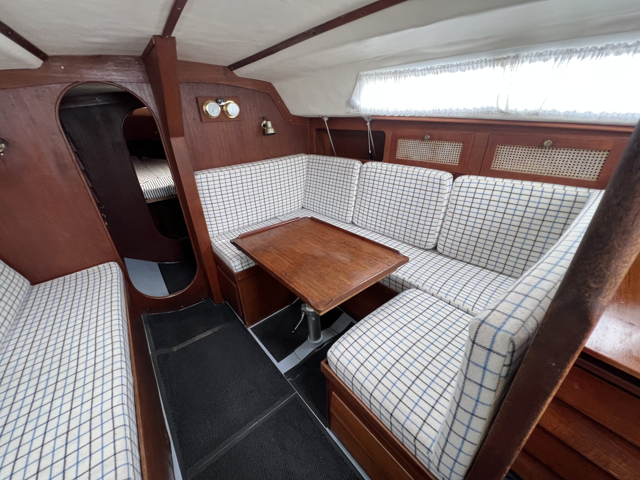 Beason 31 (Motor fra 2015) – Dansk Sejl & Motor